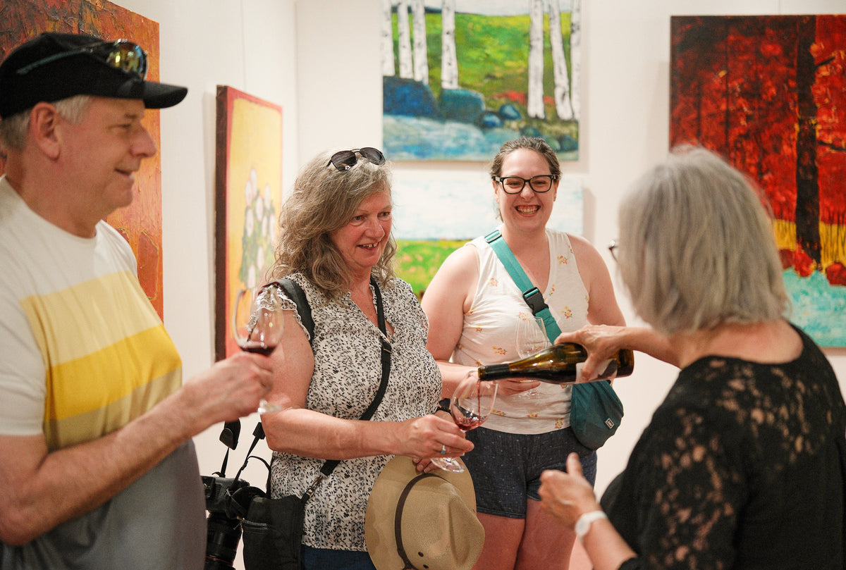 Ottawa's Best Selling Wine Tour - Pontiac Wine & Cider Tour – Aventure ...
